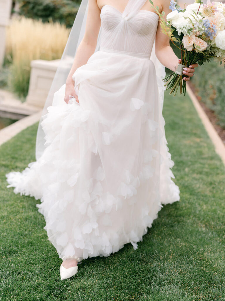 “Fall Pastels” Wedding at The Broadmoor | karlispanglerevents.com